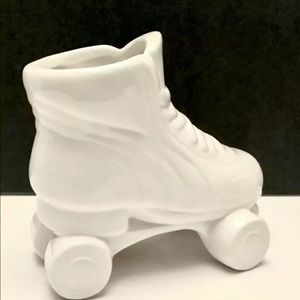 Target | Accents | New Target Bullseye Ceramic Roller Skate Planter 8s ...